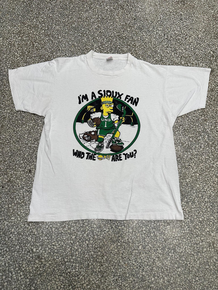 UND Vintage 90s Bart Simpson I'm A Sioux Fan Faded White – ABC Vintage